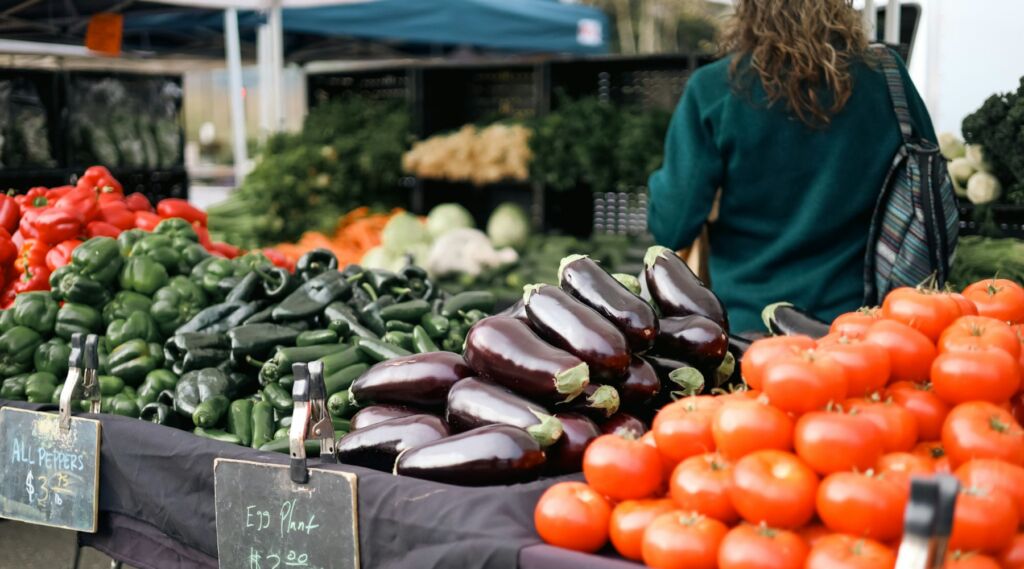 National Survey Reveals Diverse Benefits of Farmers Market Attendance ...